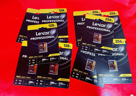 Lexar Sd feshka fataparat uchun