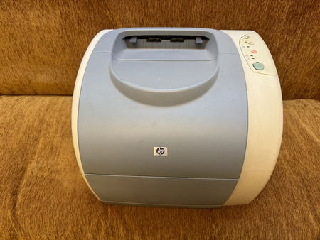Продаётся лазерный Принтер HP Color LaserJet 1500L