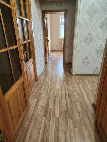 Тинчлик метро 2/3/4 нурафшон ку́ча