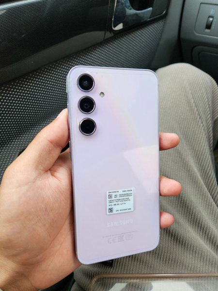 Samsung a55 sotiladi
