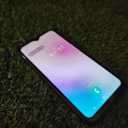 Samsung A24 sotiladi 128/6Gb