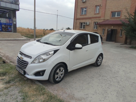 Spark sotiladi srocna