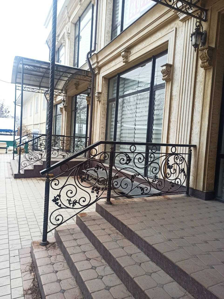 #3482 Продается отдельно стоящее здание 1000 кв с ремонтом