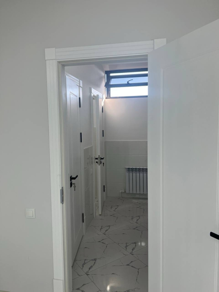 Самарканд Дарвоза  Здание 1284 кв.м