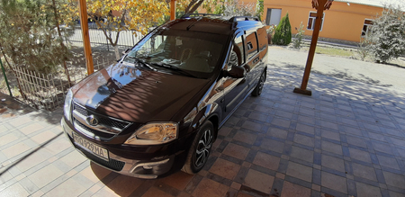 Lada Largus 2019