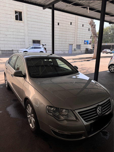 Volkswagen 2008 yil  sotiladi avtomat