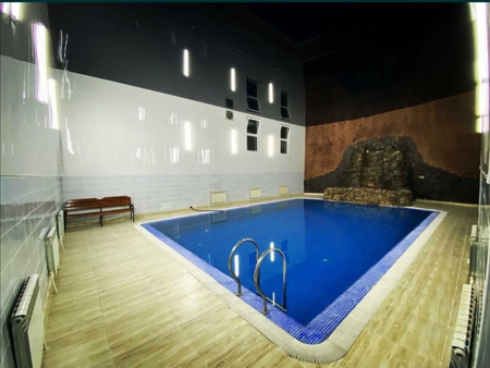Sauna basseyn sergili
