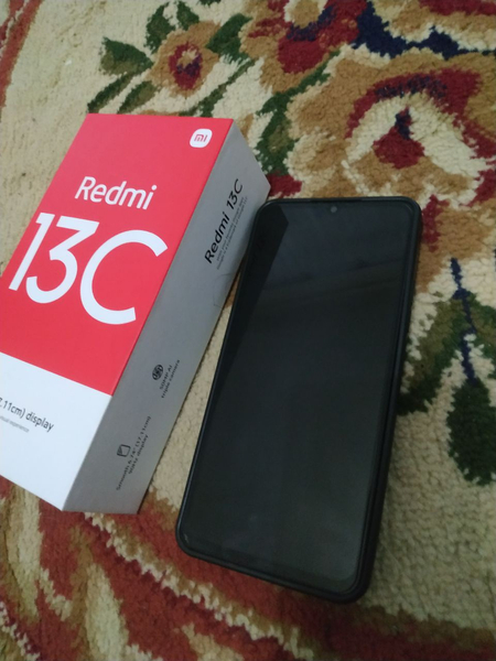 Redmi 13C sotiladi 128 lik hamma joy radnoy