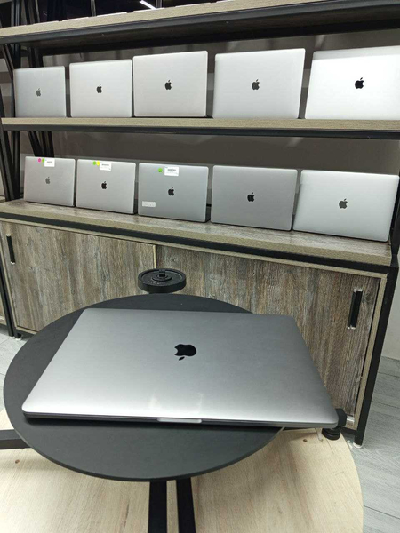 Американскый MacBook