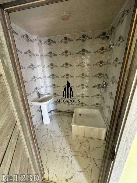 №1230 3 хонали уй сотилади