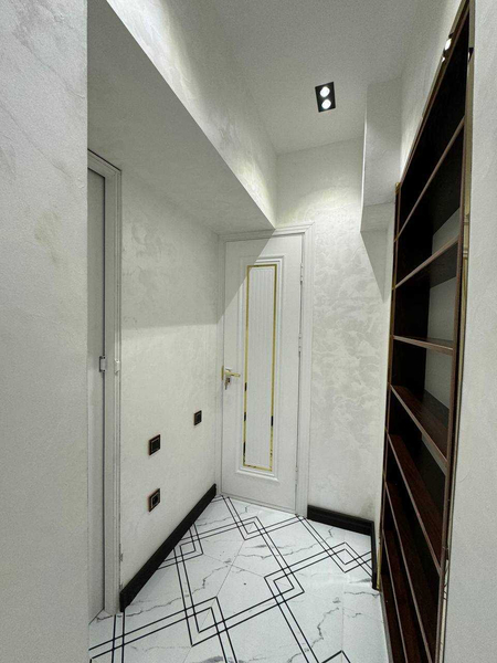 Продается нежилое 55м² Ор-р: Метро Айбек
