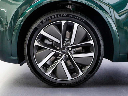 LiXiang L9 1.5 AT 4WD (449 л.с.) TASHKENT CIP$