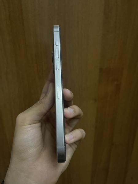 Iphone 15 pro max 111sikl