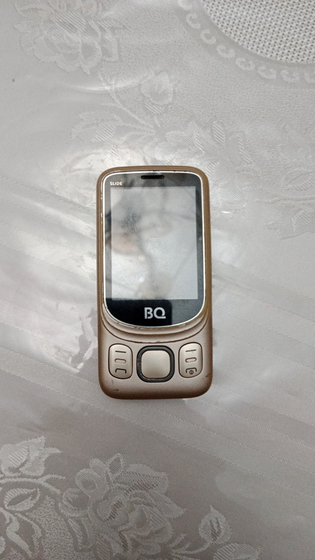 Bq - 2435 Telefon