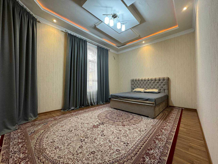 Сдается шикарный дом в Яккасарайском  районе. 2.5 сотки 3х уровневой