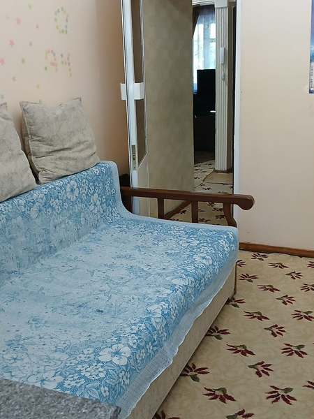 Продаются 2 комнатная квартира