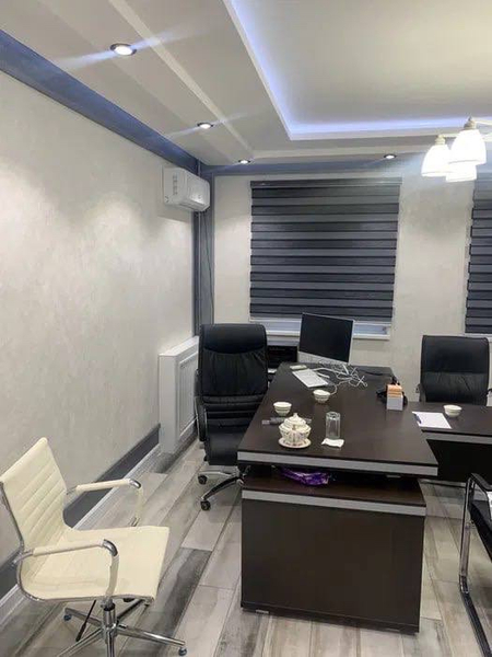 Продается Евро офис Ор-р: Метро Айбек 120 м2