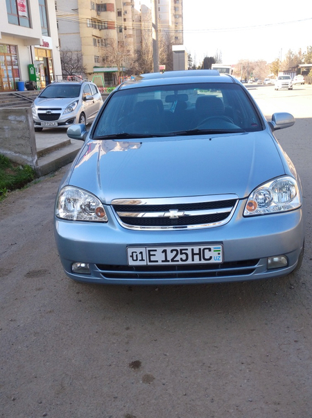 Avtomobil Nexia 2