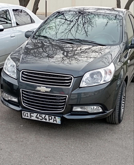 Продается нексия 3 вторая позиция.