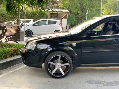 Vossen 17 sotiladi fosforli