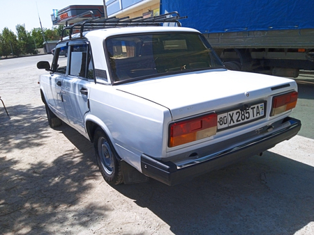 LADA sedan jiguli toychoq
