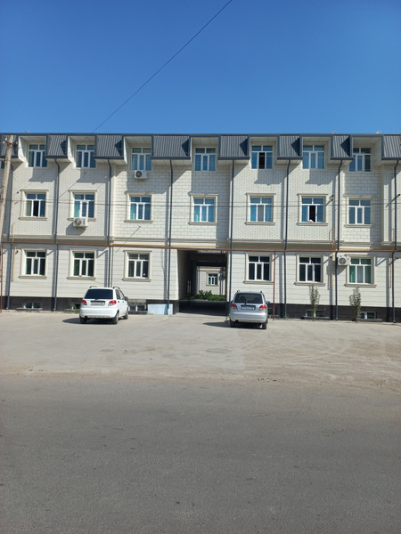 Uy sotlad sergili tuman