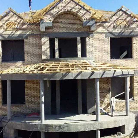 Строительство домов и отделочные работы.