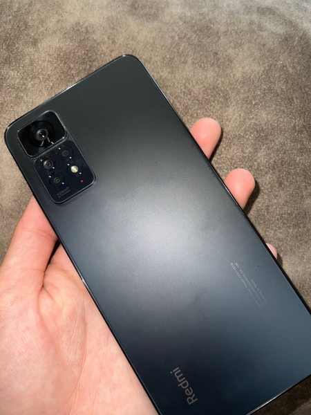 Redmi note 11 pro 128gb  
O’zim ishlatganman 
Akkuratniy tutilgan
Karo
