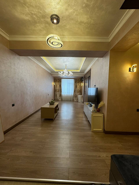 Продается квартира в новостройке Такачи
