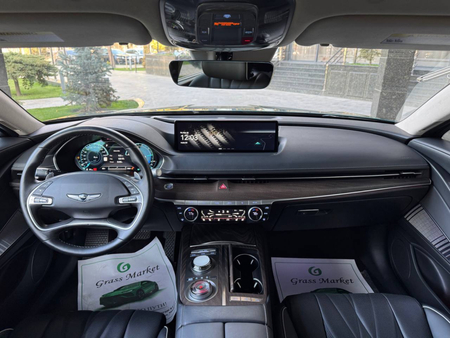 Hyundai Genesis G80