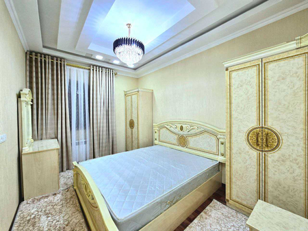 3х комнатная квартира на 8 этаже 81кв/м, в Самарканде