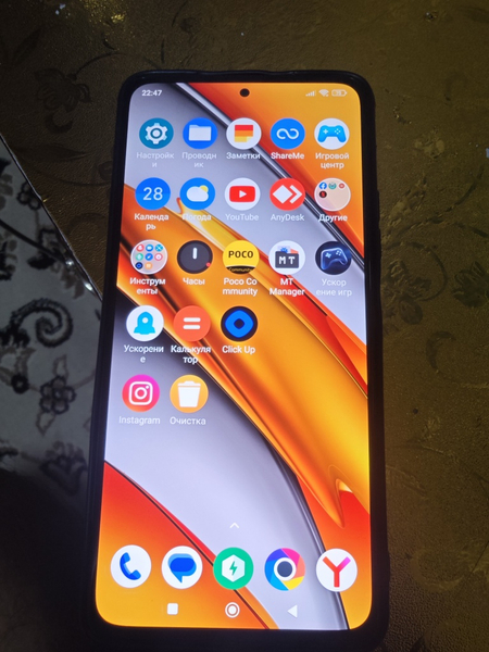 Poco f 3  5 G 8 ga 256 mg