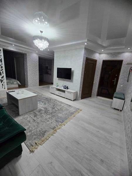 Аренда 2х комнатная квартира на Ц-4 Br13