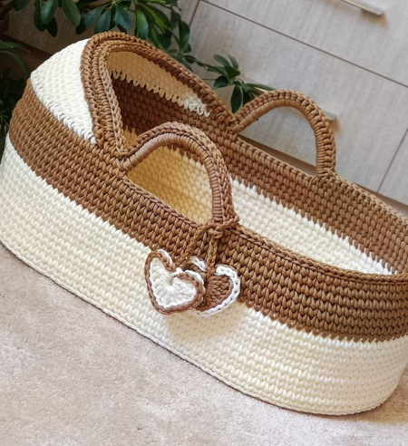 Qöl mehnati sovundan gullar kapale buket lyulka pled arganaynerla