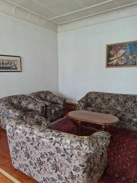Дархан,  парк  Тельмана, уютный  домик  на  аренду