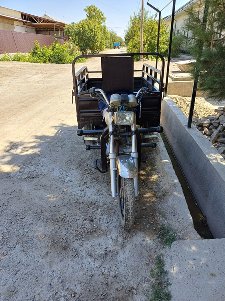 Motosikil totiladi