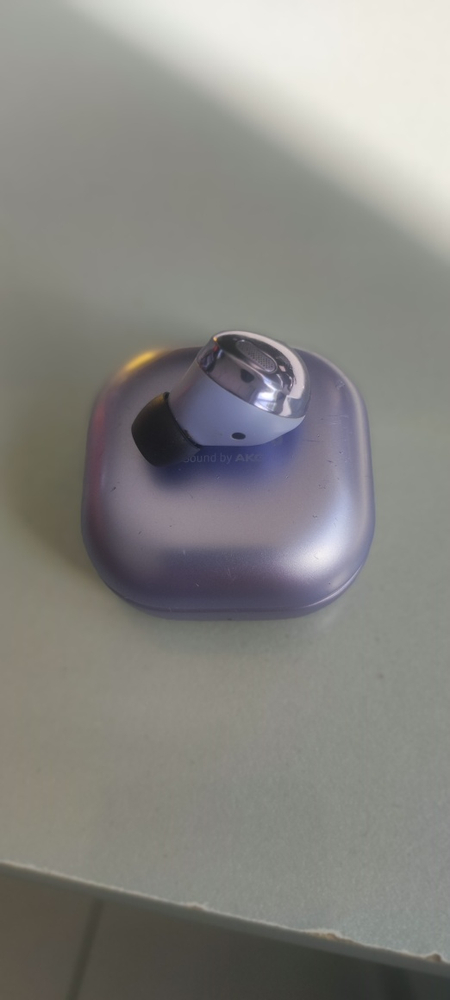 Samsung AKG Sound bu Naushnik