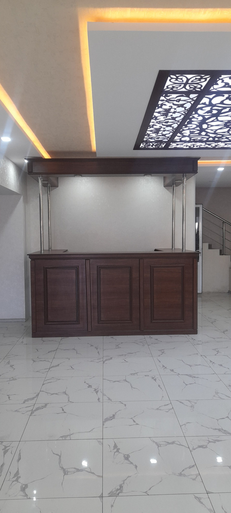 Kafe Restaranlar uchun mahsus ,,BAR