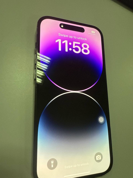 Срочно продается iphone 14 pro 128 gb в идеалном состаяние!