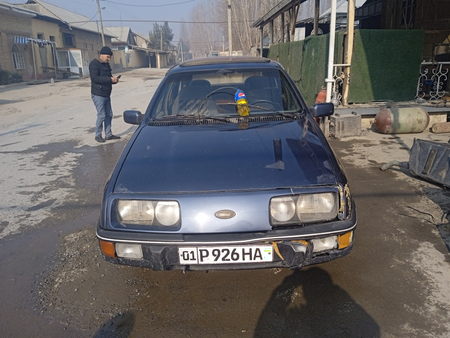 Форд серрия сотилади