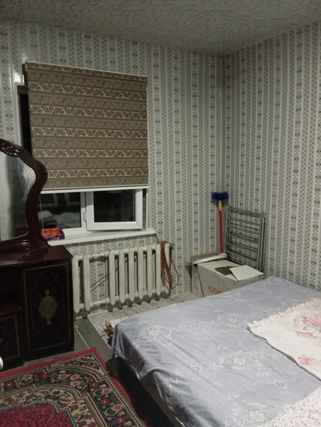 Uy Алмаликда 3 хонали
