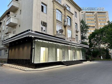 Аренда подОфис Ориентир-Улица Нуккуская(Glamour) 95m2. 3500$торг