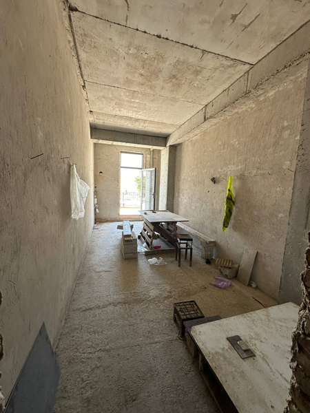 Продаётся 4х комнатная 2й этаже Бухара Сити 280м² дёшево срочно