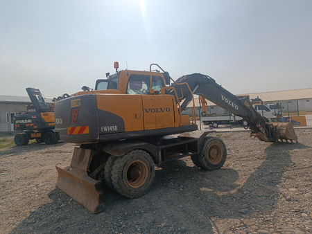 2015 yili volvo.