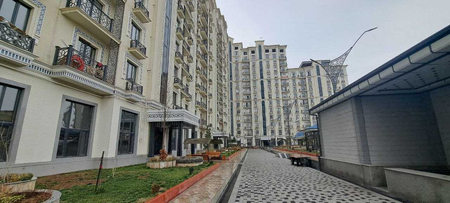 Продается коробка в жк Узбегим 85,7м2