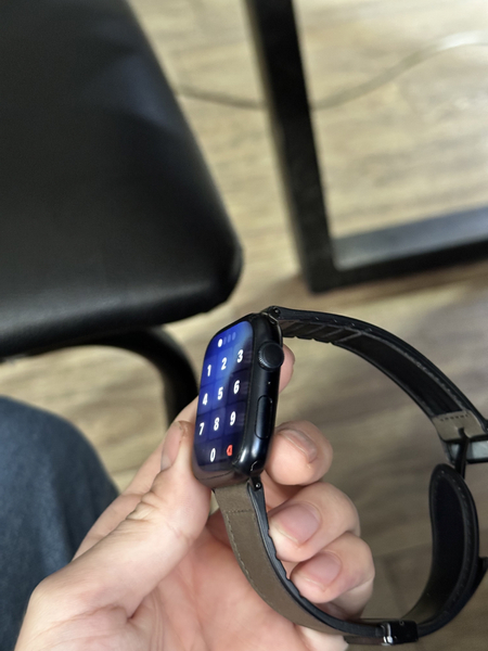 100% емкость Apple watch series 8 45mm