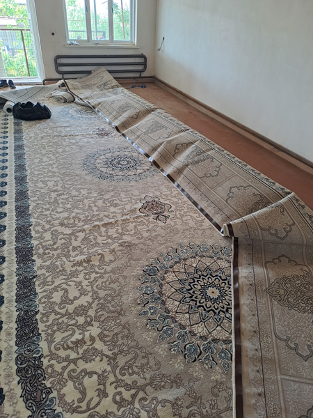 Gilam kesish tikish xizmati