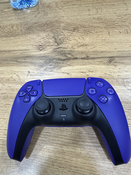 Продаю геймпад (джойстик) для Playstation 5