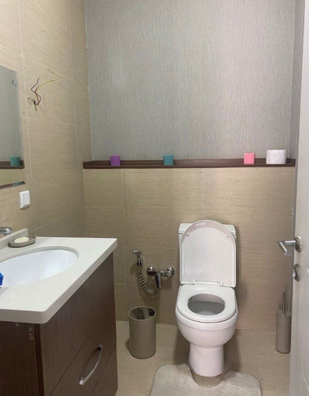 Olmozor city 3 xonali kvartira oilaga beriladi