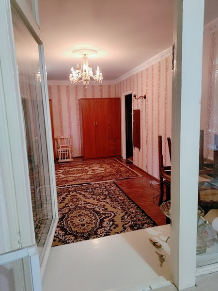 Продаётся Чиланзар 25 кв 1/1/4